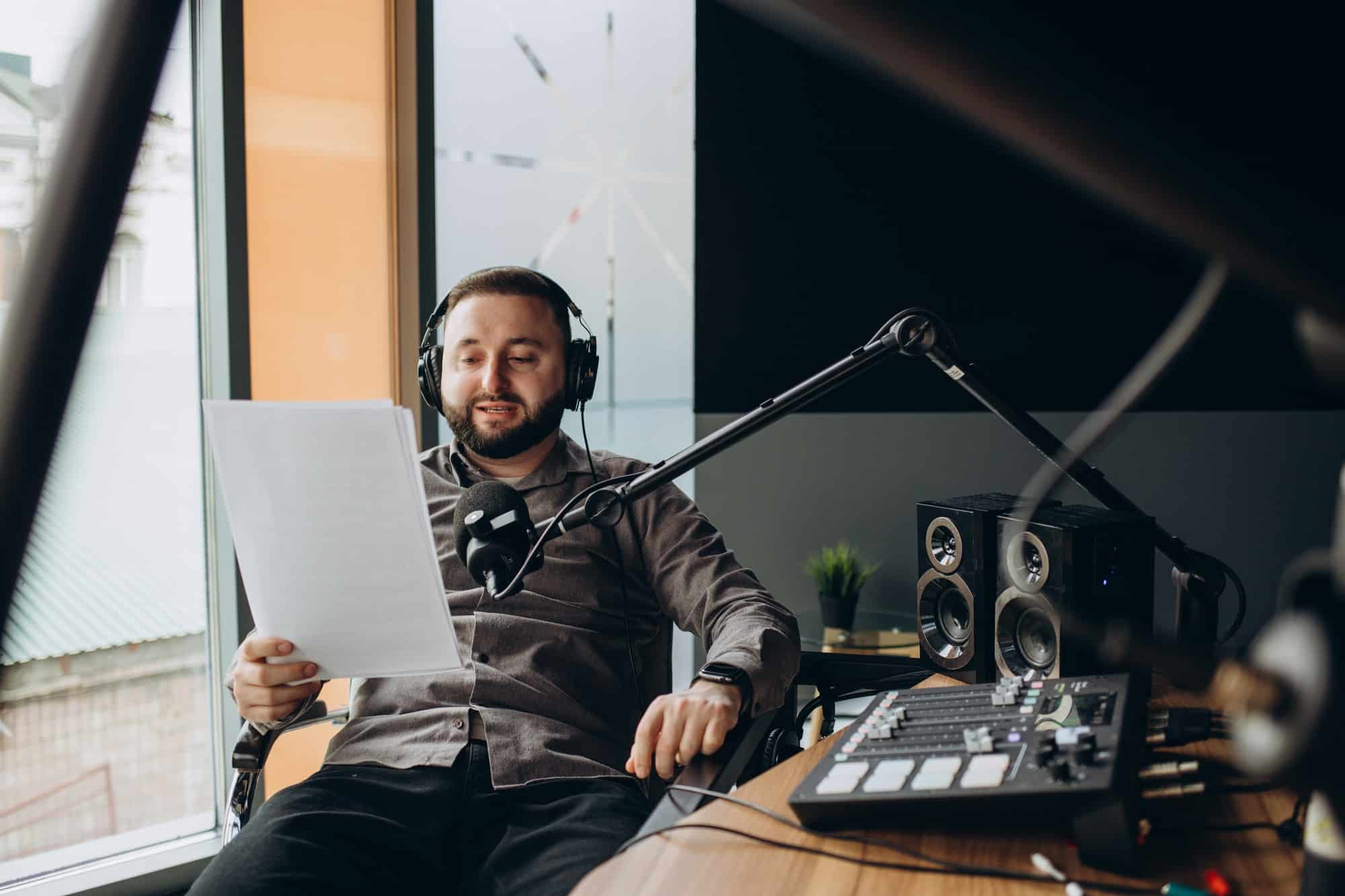 Comment une entreprise peut-elle obtenir sa propre fréquence radio Comment une entreprise peut-elle obtenir sa propre fréquence radio